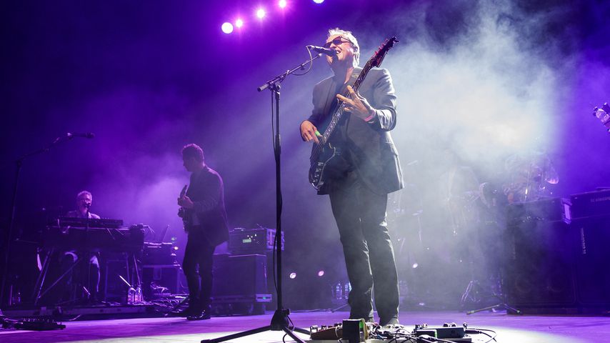Mit 64 Jahren: Level 42-Gründer Rowland Boon Gould gestorben ...