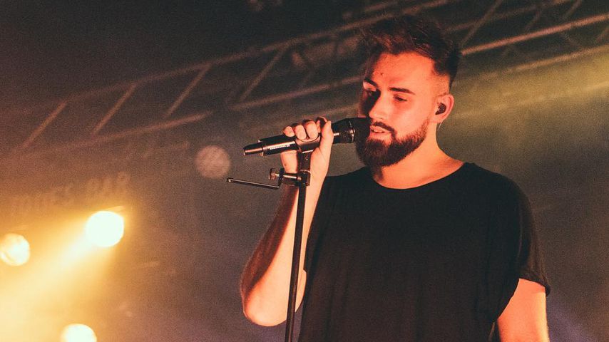 Capi-Konkurrenz? Nachwuchs-Rapper NKSN will Charts erobern | Promiflash.de