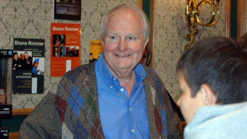 "Thunderbirds"-Stimme Shane Rimmer (89) ist gestorben | Promiflash.de