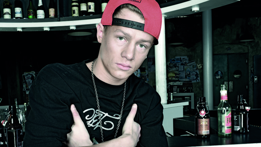 So süß! Was läuft da bei GZSZ-Vincent & GNTM-Anna? | Promiflash.de